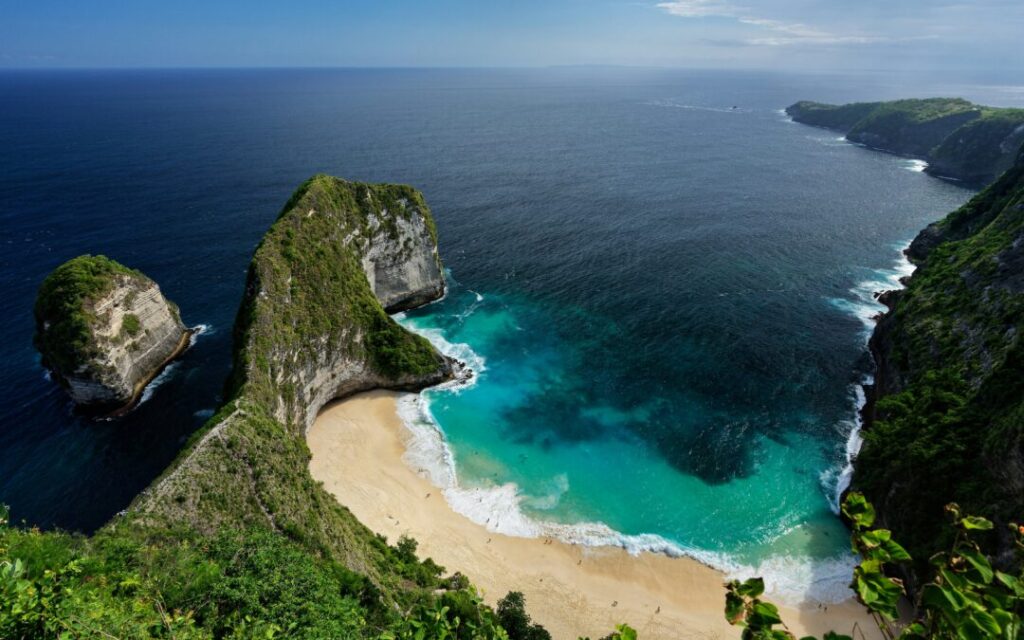 Bali Island Hopping Guide: Explore the Most Beautiful Islands Near Bali ...